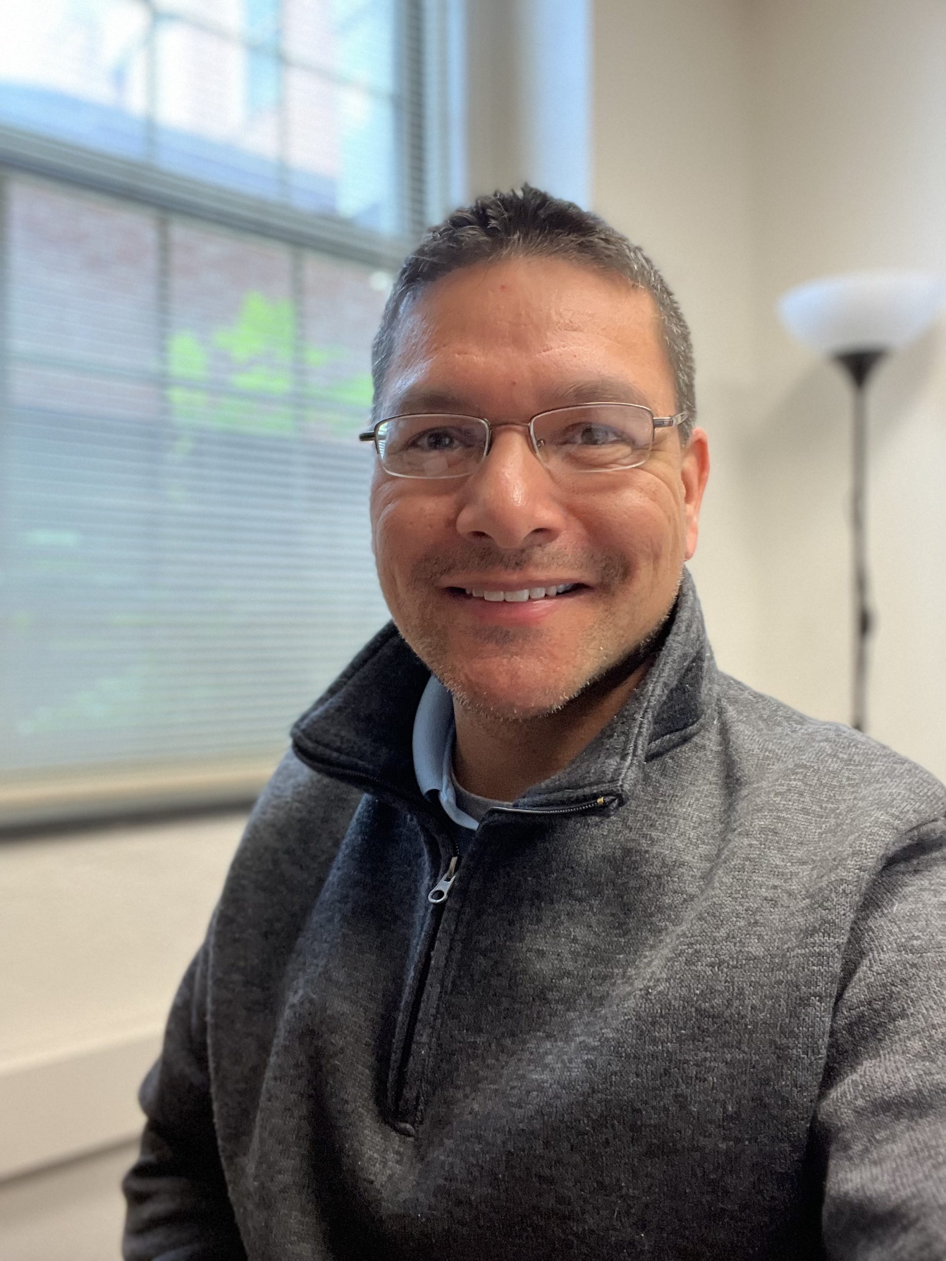 Joe de la Cruz | Colby College